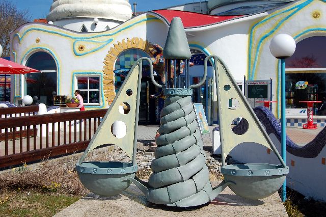 Waage - Medienwerkstatt-Wissen © 2006-2025 Medienwerkstatt