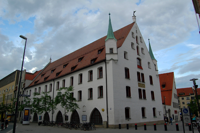 Münchner Stadtmuseum - Medienwerkstatt-Wissen © 2006-2026 Medienwerkstatt