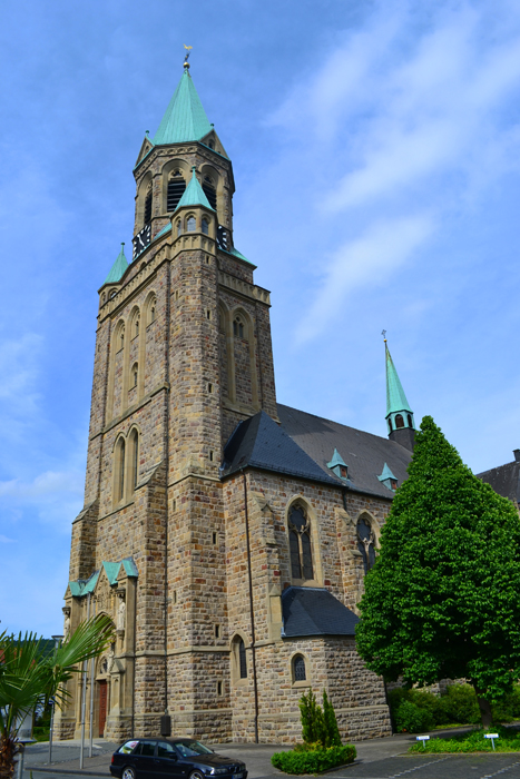 Römisch-katholische Pfarrkirche St. Kilian - allgemein - Medienwerkstatt-Wissen © 2006-2025 ...