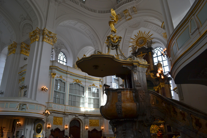 Sankt Michaelis - Fotos innen 5 - Medienwerkstatt-Wissen © 2006-2026 ...