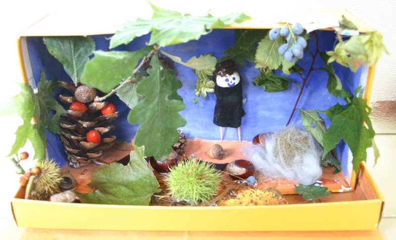 Herbstlandschaft im Schuhkarton - Fotos 1 - Medienwerkstatt-Wissen © 2006-2025 Medienwerkstatt