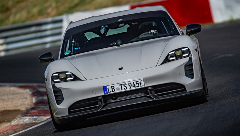 Porsche Taycan Turbo S mit Performance-Kit - Medienwerkstatt-Wissen ...