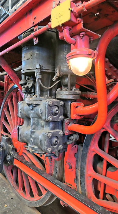 Lokomotive DRG 01 008 - Fotos 4 - Medienwerkstatt-Wissen © 2006- 2026 ...