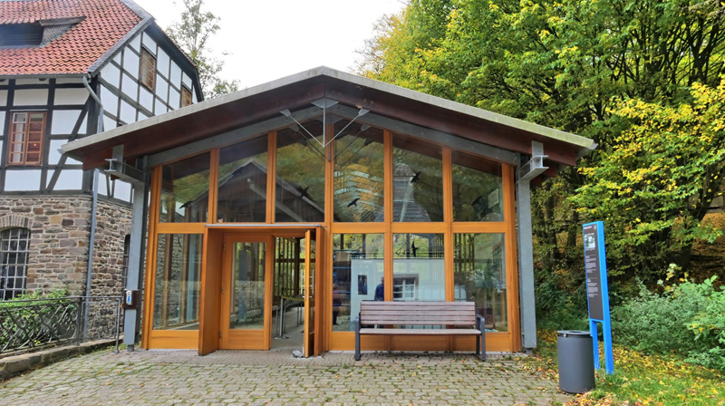 Papiermaschine - allgemein - Medienwerkstatt-Wissen © 2006-2025 Medienwerkstatt