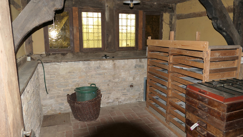 Speicher - Fotos - Medienwerkstatt-Wissen © 2006-2025 Medienwerkstatt