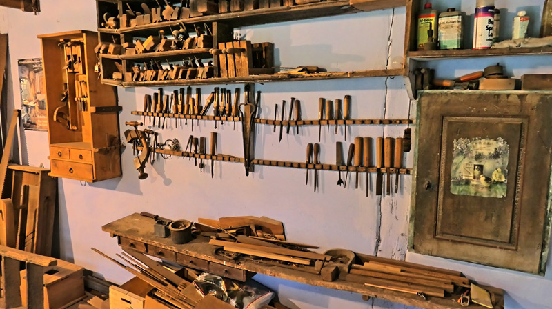 Schreinerei - allgemein - Medienwerkstatt-Wissen © 2006-2025 Medienwerkstatt